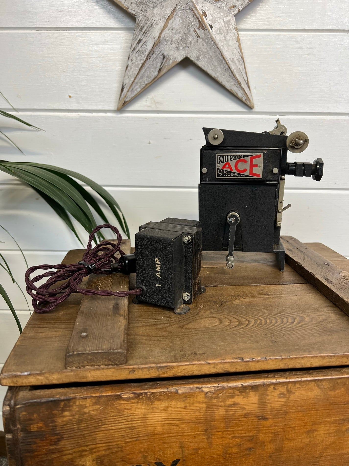 Vintage Pathescope Ace 9.5mm Movie Projector Retro Collectable Display ...